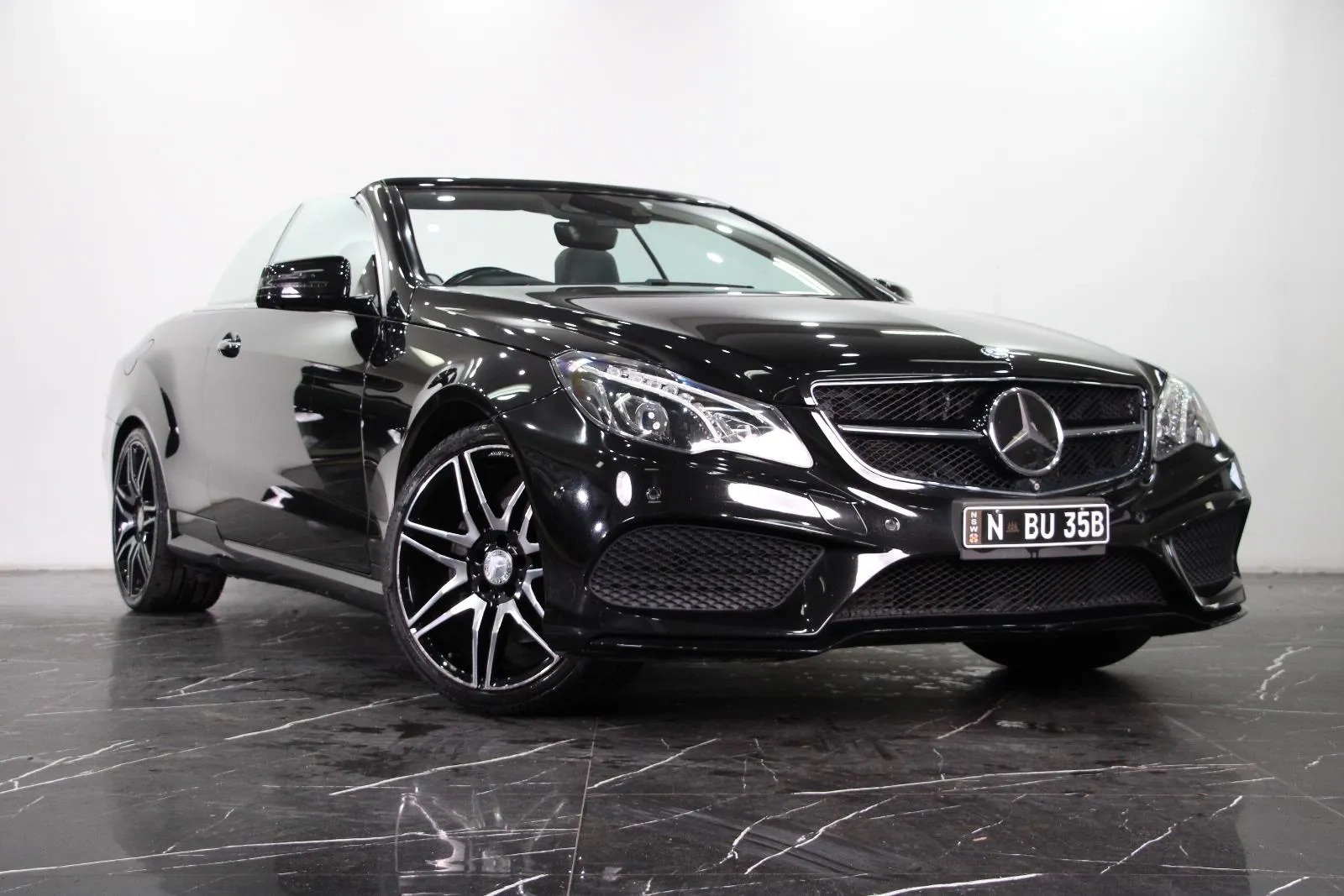 Mercedes-Benz E-Class E250 Cabriolet 2015 10877 | Meridian Motor co