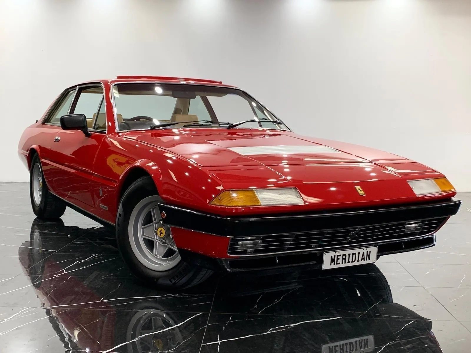 Ferrari 400GT 1977 10605 | Meridian Motor co